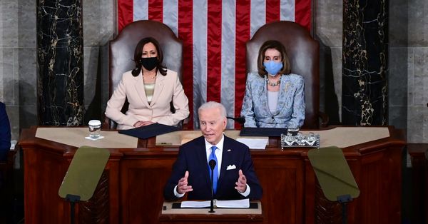 US Politics | YouGov Chat - What The World Thinks